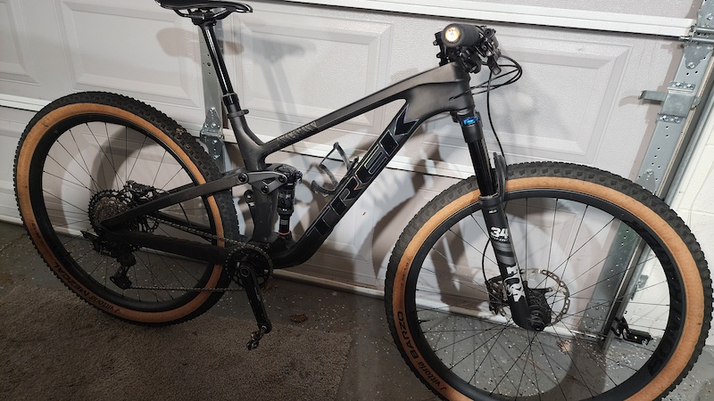 2022 Trek Top Fuel 9.8XT Medium For Sale