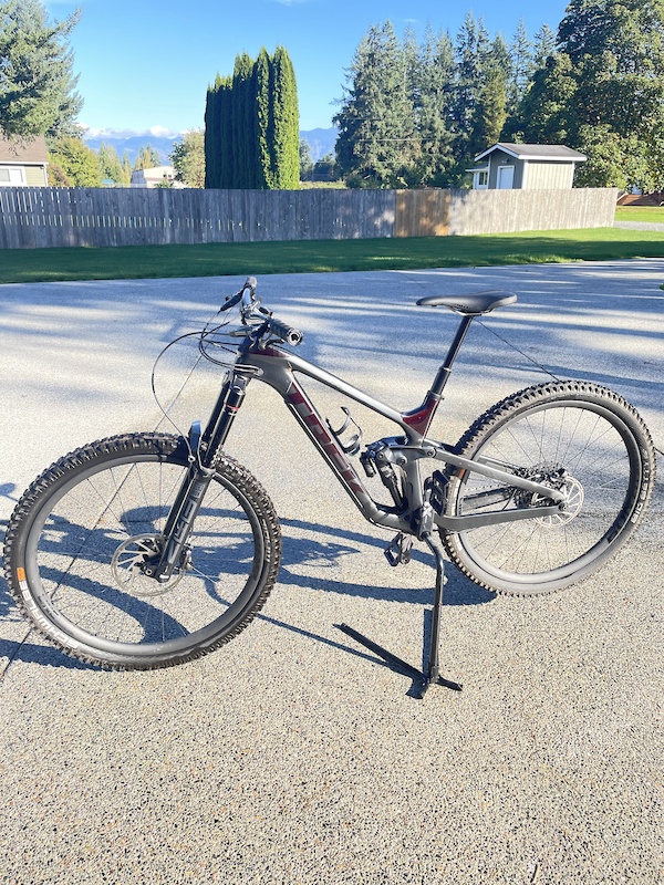 2022 Trek Slash 9.9 Size M For Sale