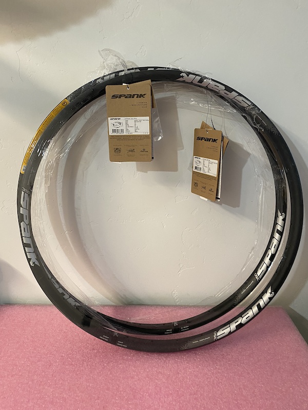 2023 Spank Spike 350 Rims (2) 27.5 Silver/Black TR For Sale