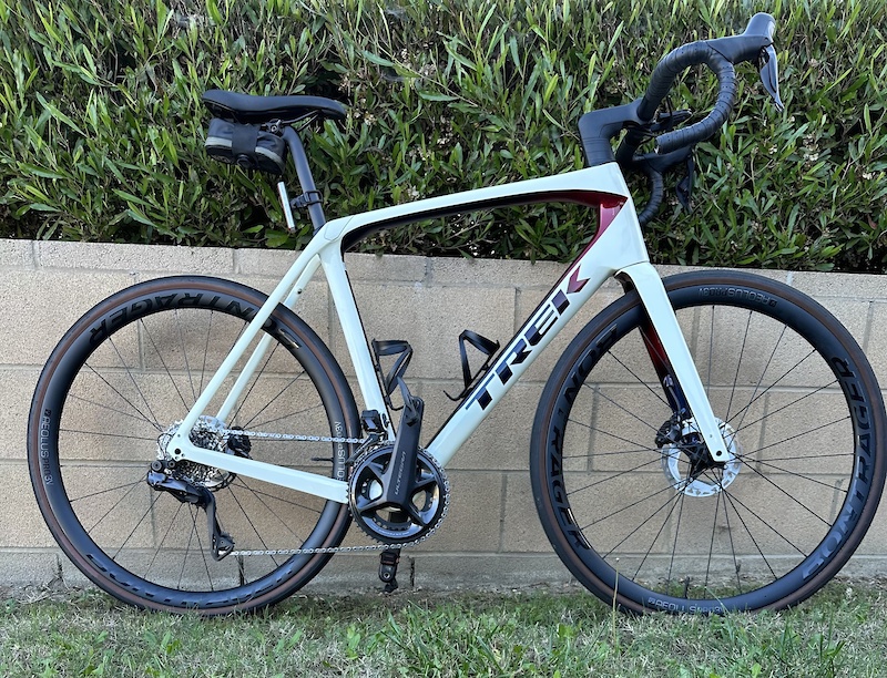 2023 Trek Domane SL7 Gen 4 - 58 Cm For Sale