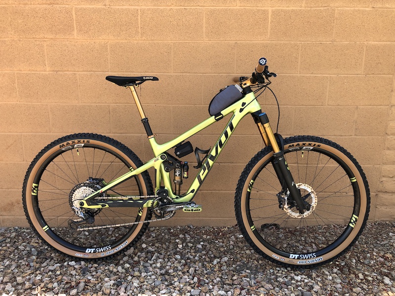 2023 PIVOT Switchblade (Medium) For Sale