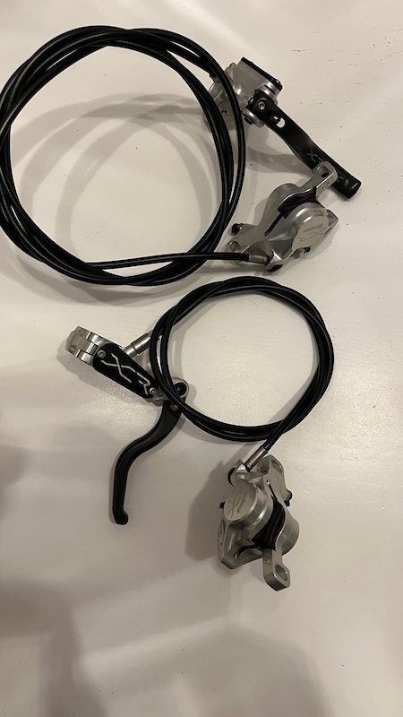 Hope XCR Pro X2 disc brakes - carbon levers - new pads For Sale