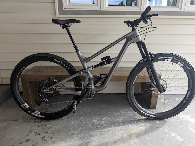 2023 Revel Rascal X01 Build w/ RW30 Carbon wheelset For Sale