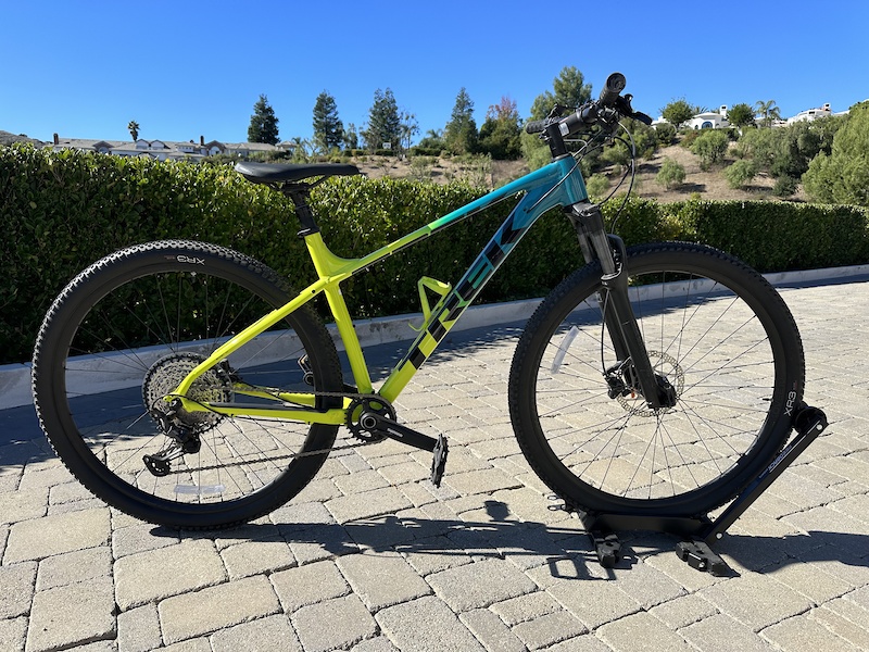 2021 Trek XCaliber 9 Large For Sale