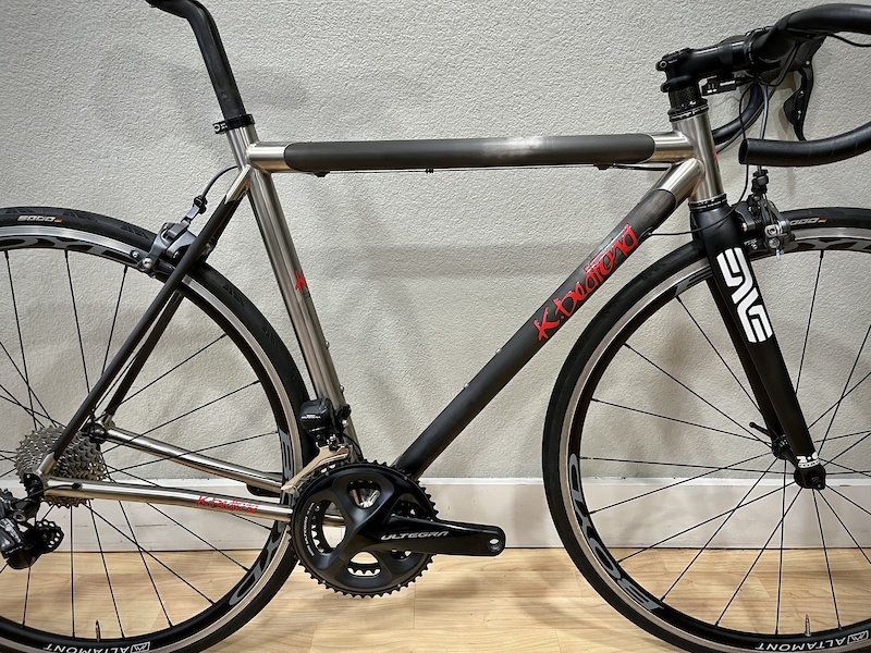 2016 K Bedford Customs Ti/Carbon Comp 53cm For Sale