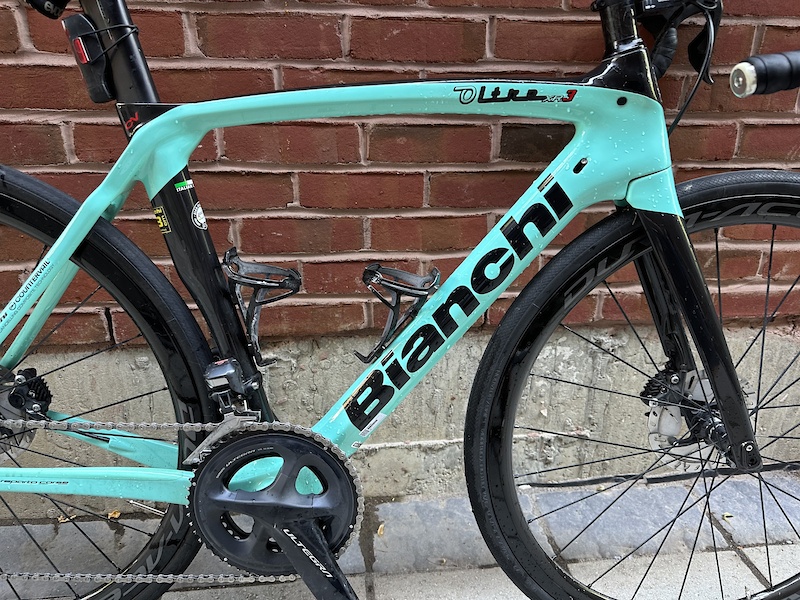 2020 Bianchi Oltre XR3 w/ Dura Ace Carbon Wheels 53cm For Sale