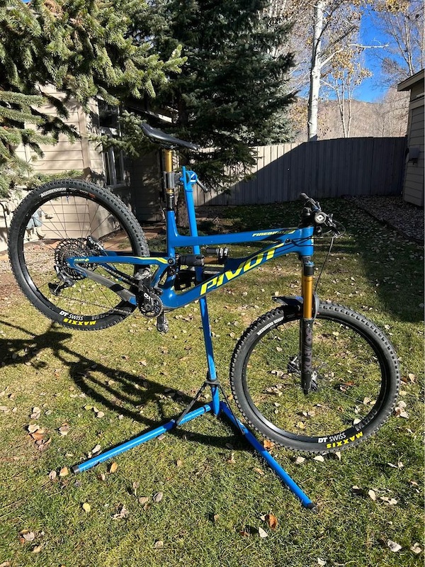 2020 Pivot Firebird Large For Sale