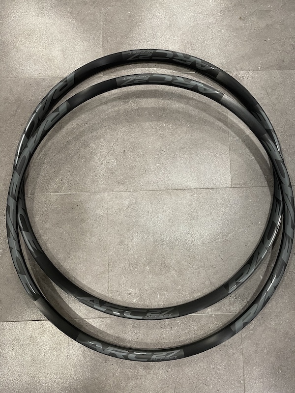 2020 Raceface Arc 27 Offset 29in 28 hole Rims For Sale