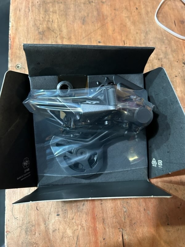 2023 Shimano M8100 GS Rear Derailleur 12 speed 10-45T For Sale