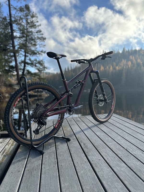 2021 UPGRADED Specialized Status 160 For Sale