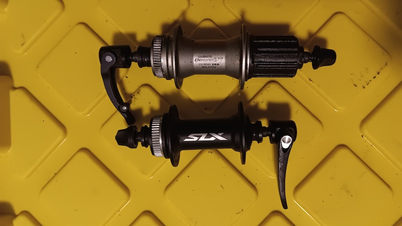 QR Shimano slx/lx centrelock hub set For Sale