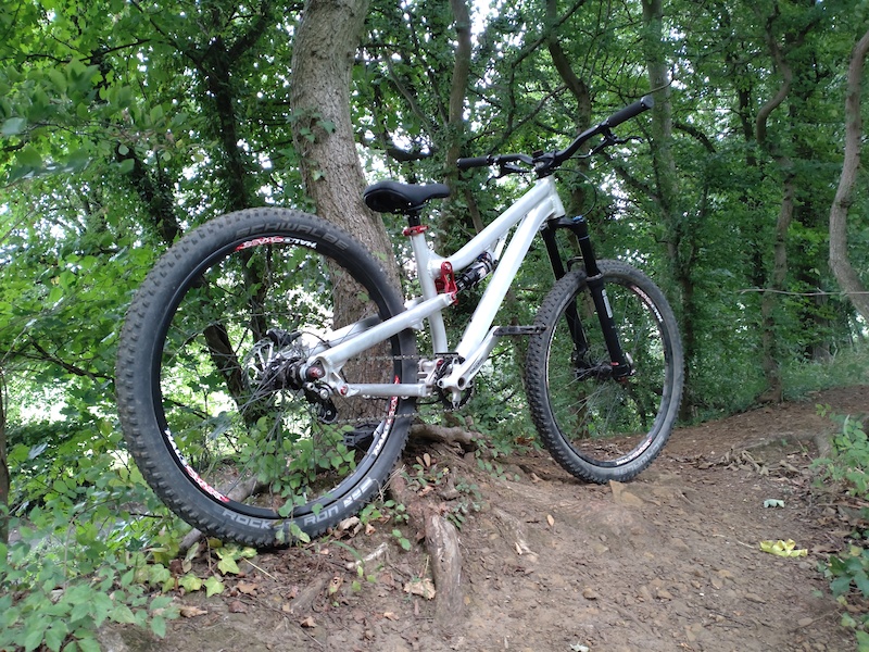 2014 YT Play Slopestyle Dirt Jump frame + Extras For Sale