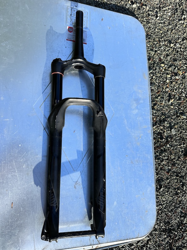 2019 29” Rockshox Pike RCT3 150mm For Sale