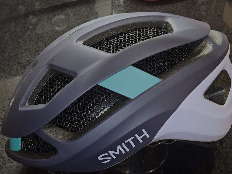 2022 Like New-(brief use) Smith Trace MIPS helmet - Large For Sale