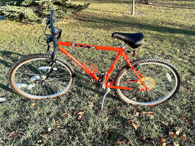 Vintage Jazz Vertical 18" Frame For Sale