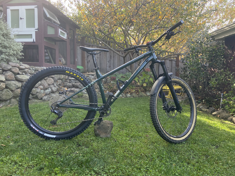 2022 Commencal Meta HT Essential 27.5 M Frame WITH UPGRADES For Sale