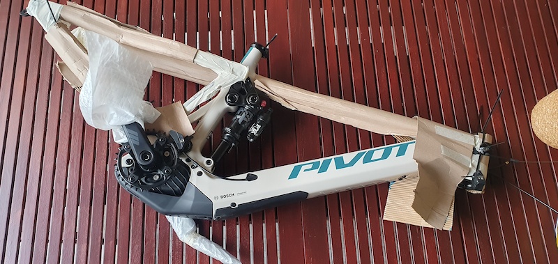 2024 Pivot Shuttle AM For Sale
