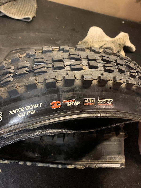 2023 Maxxis minion dhf 2.5 WT exo maxx grip For Sale