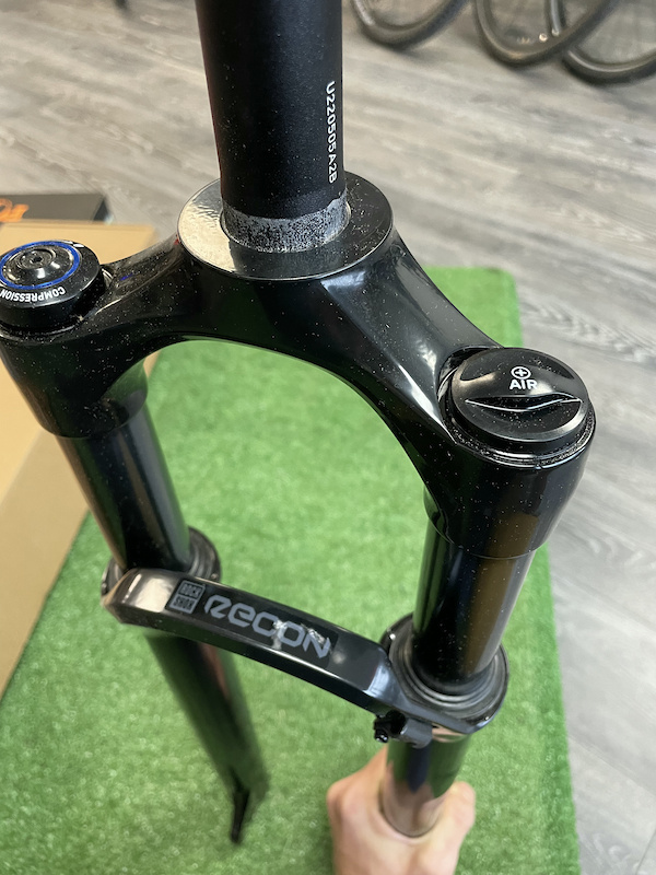 2023 Rockshox Recon Silver RL D1 For Sale