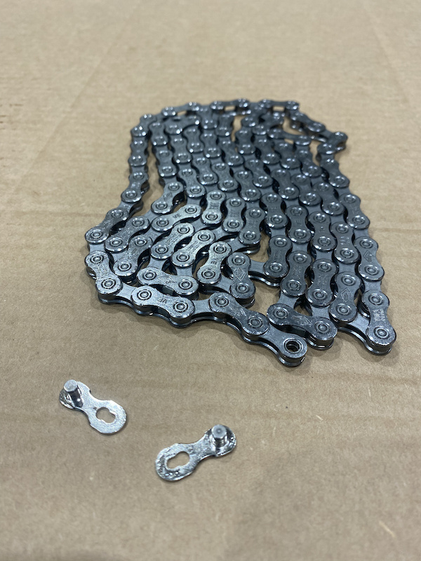 2023 Shimano CN-LG500 Linkglide 10/11 Speed Chain For Sale