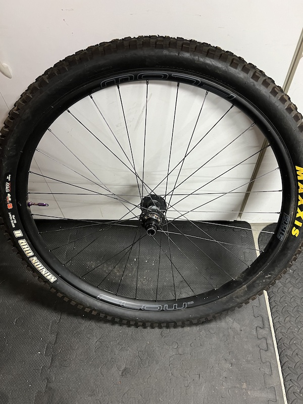 2022 Stan’s Flow Mk4 29 rear wheel DT Swiss 370 For Sale