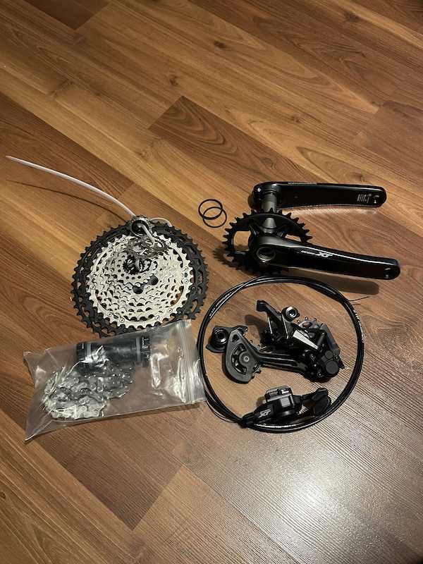 2022 Shimano XT M8100 Groupset with Cranks and BB For Sale