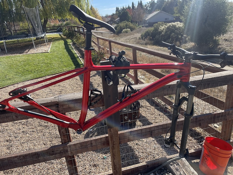 2022 Specialized Fuse, XL frame set For Sale
