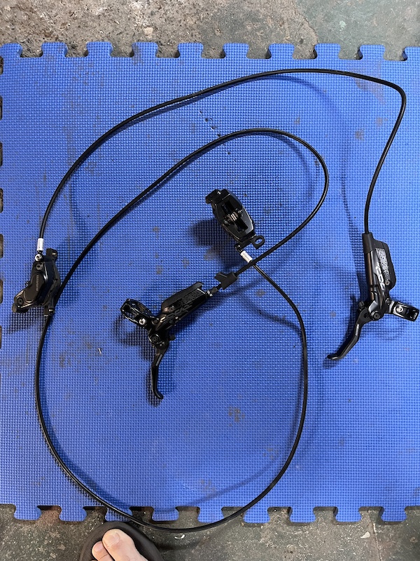 2022 SRAM CODE RS w/ 200mm rotors and adapters For Sale