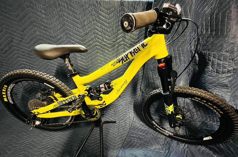 2018 Commencal Supreme 20Inch Full Suspension DH MTB For Sale