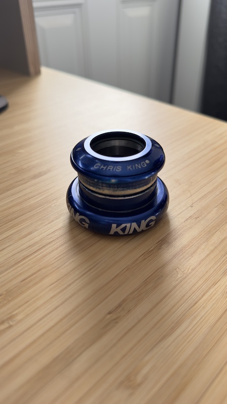 Chris king inset 7 For Sale