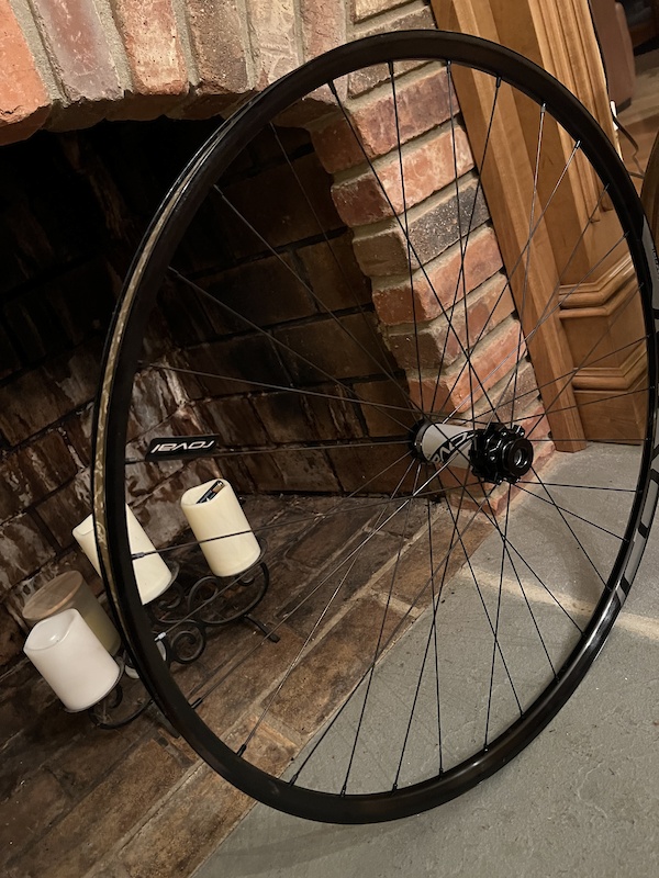 2017 Brand New Specialized Roval Control 29" Front MTB Rim For Sale