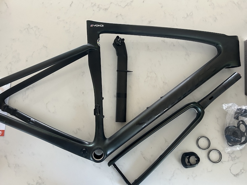 2022 S-worksTarmac SL7 Carbon Road Bike Frame Size 52 For Sale