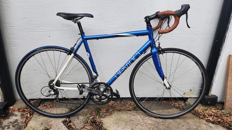 2008 Devinci Silverstone Road Bike For Sale