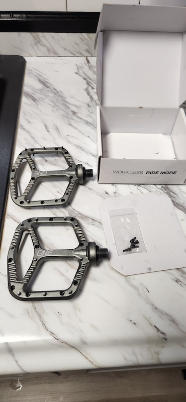 2023 Oneup components aluminum pedal For Sale