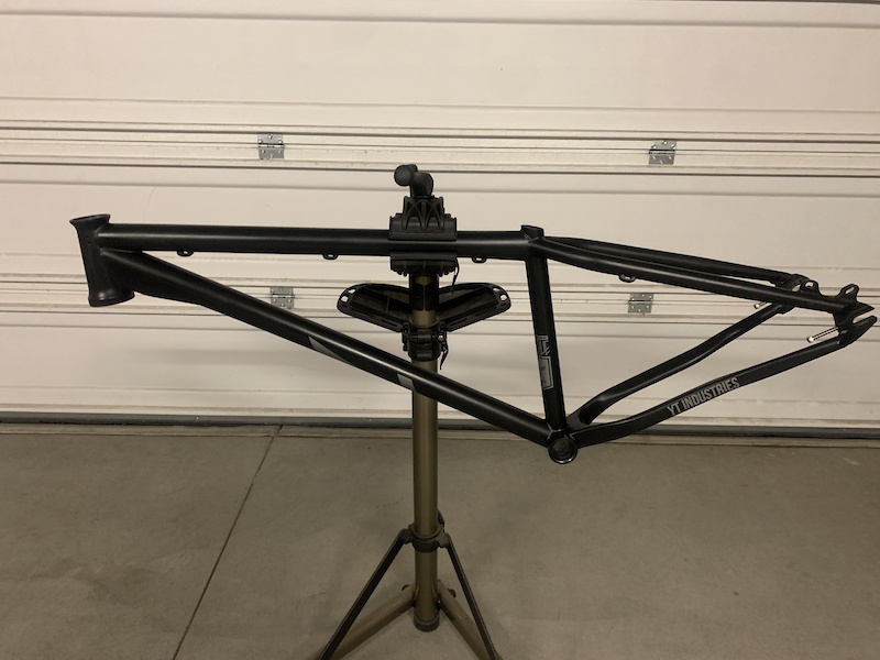 2023 YT Dirt Love Frame Size Regular For Sale