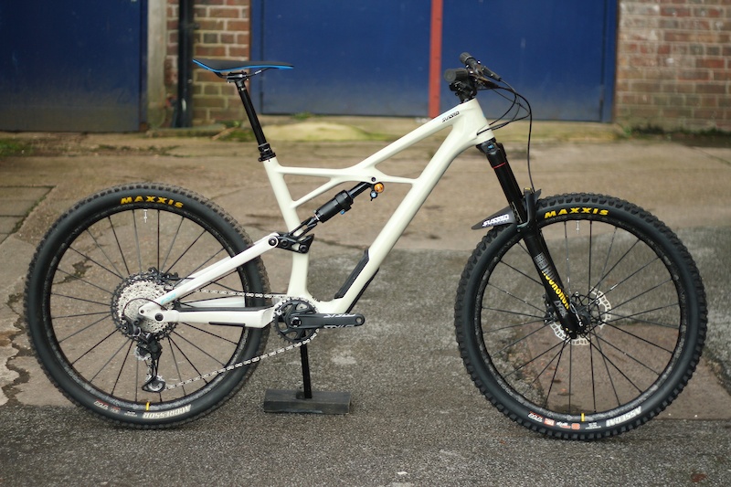 2019 Specialized Enduro Carbon Custom Build - Size Large For Sale