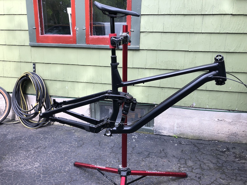 2022 Norco Sight Frame with SDU shock and Oneup 210 dropper For Sale