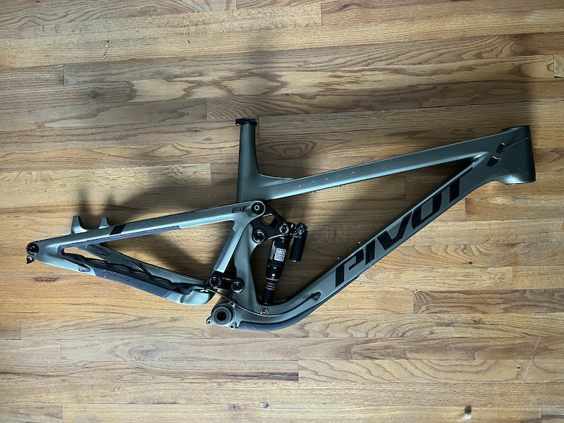 2023 Pivot Firebird 29 - Glacial Green Metallic - XL For Sale