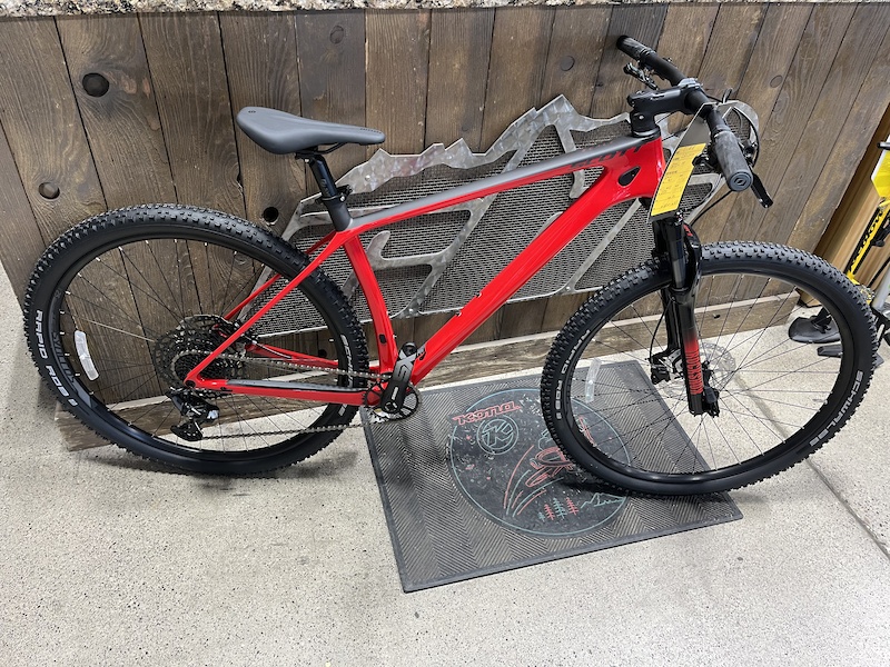 2022 Scott Scale 940 large red For Sale