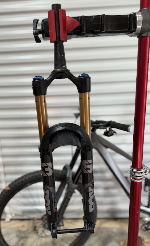 2022 Fox Factory 36 Grip 2 For Sale