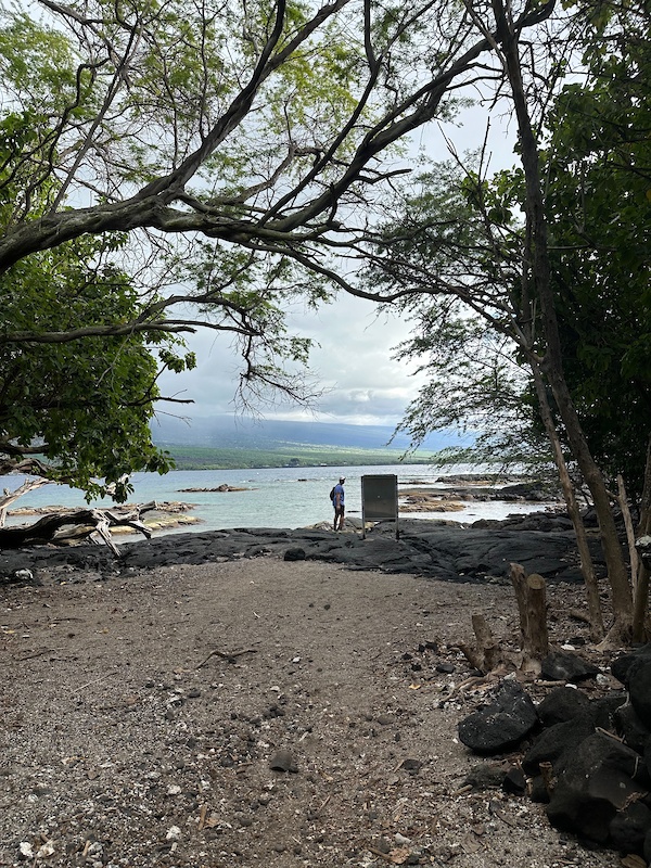 Captain Cook Monument Trail Hiking Trail - Captain Cook, HI