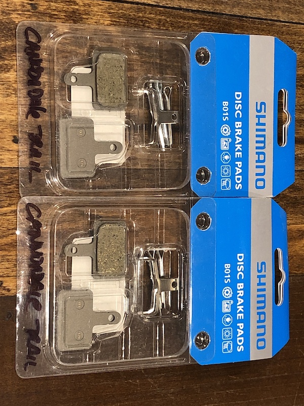 Two sets shimano B01S resin brake pads For Sale