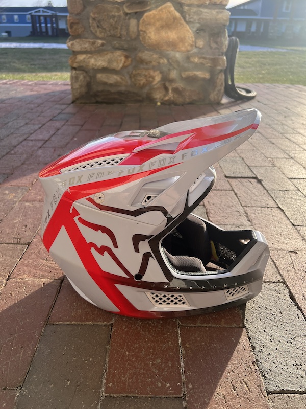 2022 Fox Rampage Pro Carbon Size Large Helmet $250 For Sale