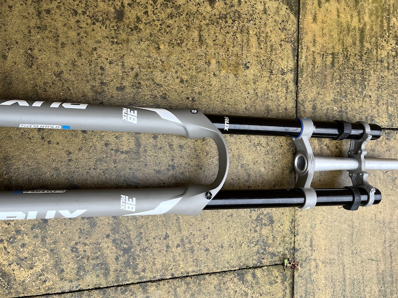 2023 Brand New SR Suntour Rux 38 Forks For Sale