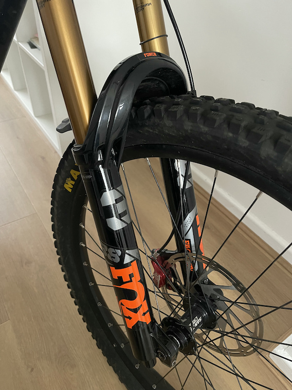 2021 Fox 38 27.5in 15x110 QR, Shiny Black, Lower Leg Assy For Sale