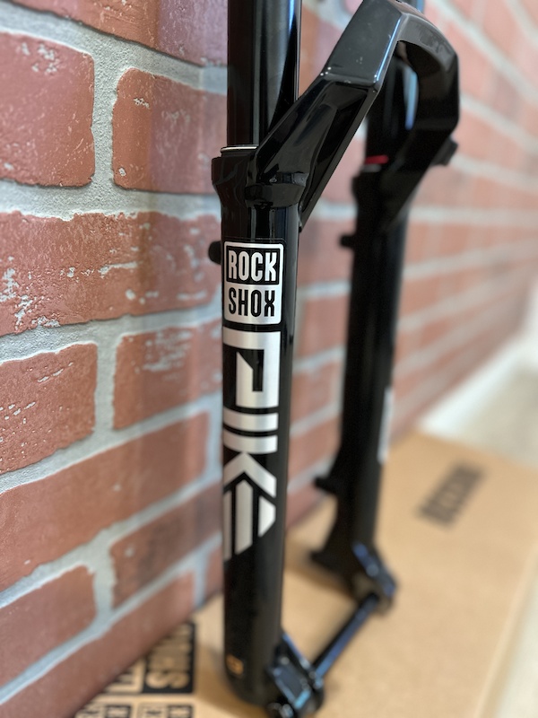 2024 RockShox Pike Ultimate 29 DebonAir Charger3 RC2 44 For Sale