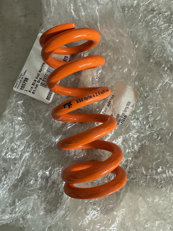 Fox SLS coil 650 x 2.4 in / 61mm For Sale