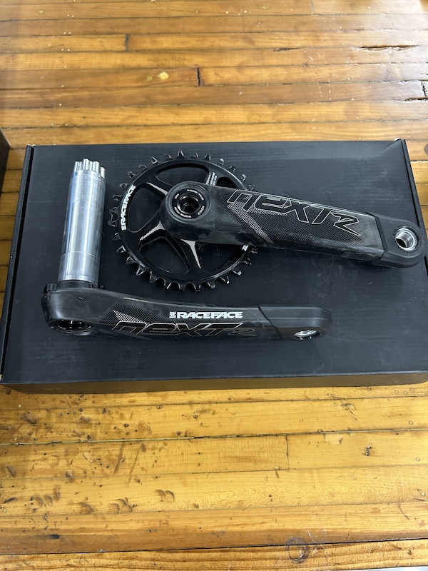 2022 RaceFace Next R Cranks w/ 32 Ring Free Ship For Sale