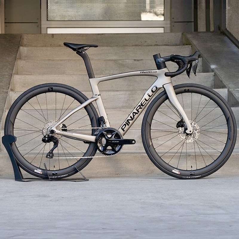 2024 NEW Shimano 105 Di2 Crankset! 172.5 TRADE for 175 For Sale
