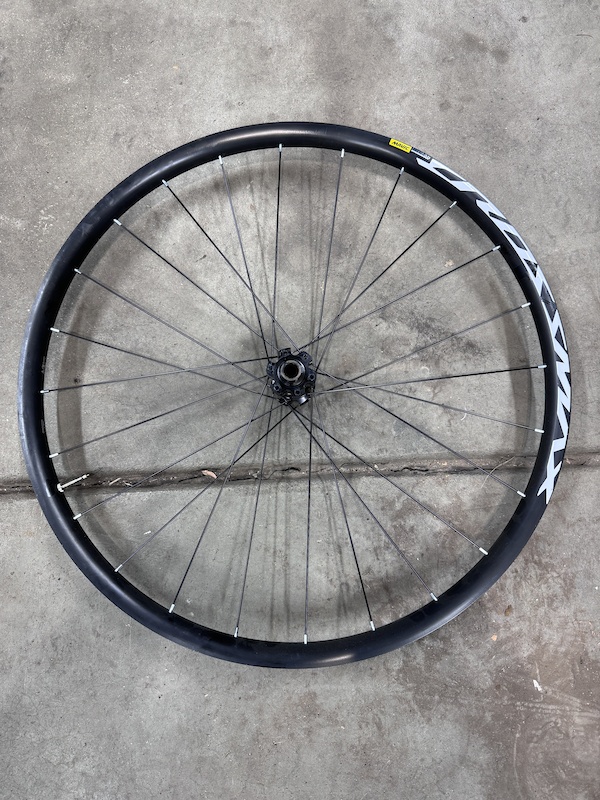 2022 Mavic Crossmax 27.5in 15 x 110 Boost For Sale